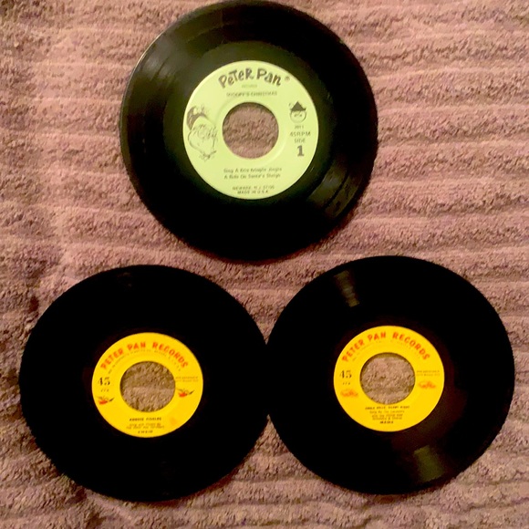 Peter Pan | Other | Vintage Peter Pan Christmas Records 45s | Poshmark